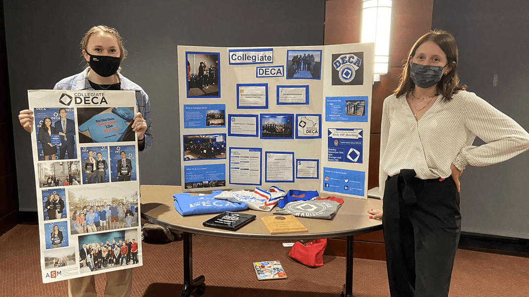 Selling Collegiate DECA: Tabling Talking Points | DECA Direct Online