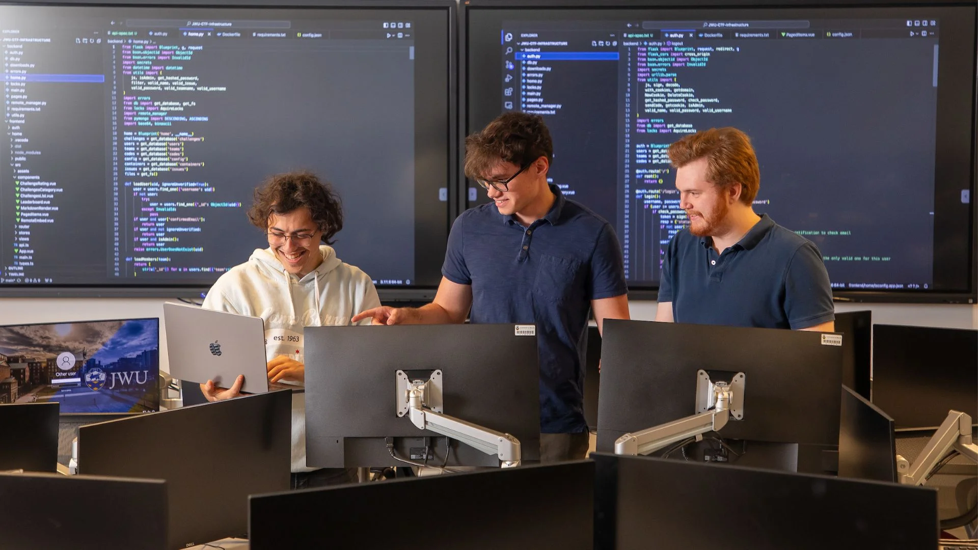 3 Ways to Compete in College | DECA Direct Online