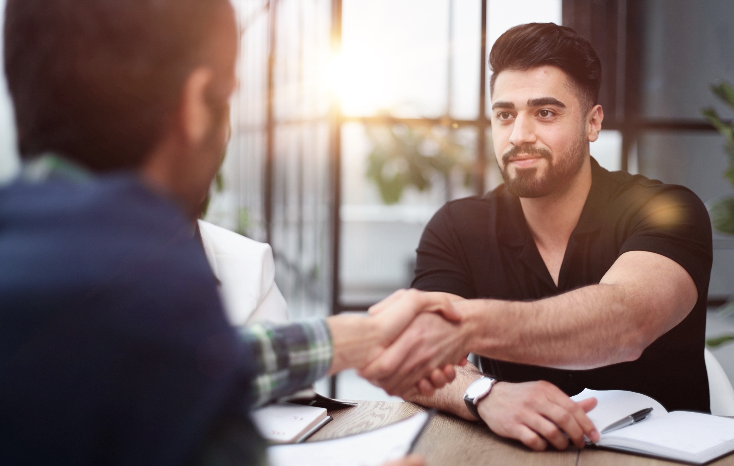 What to Wear to a Casual Job Interview | Roebuck Staffing