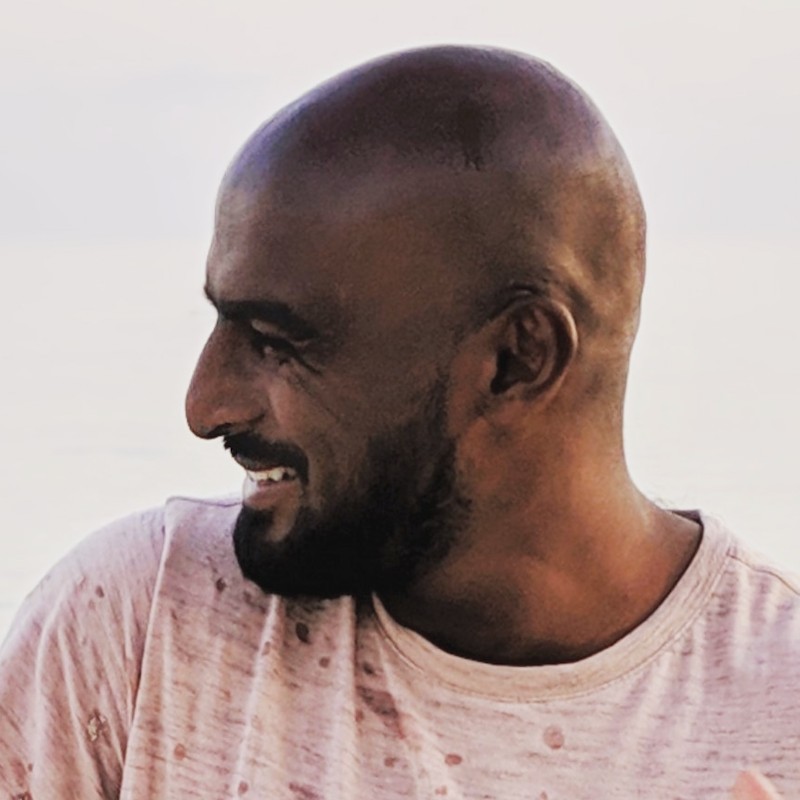 What is a Data Mesh? Definition, Examples, and Best Practices | Metaplane