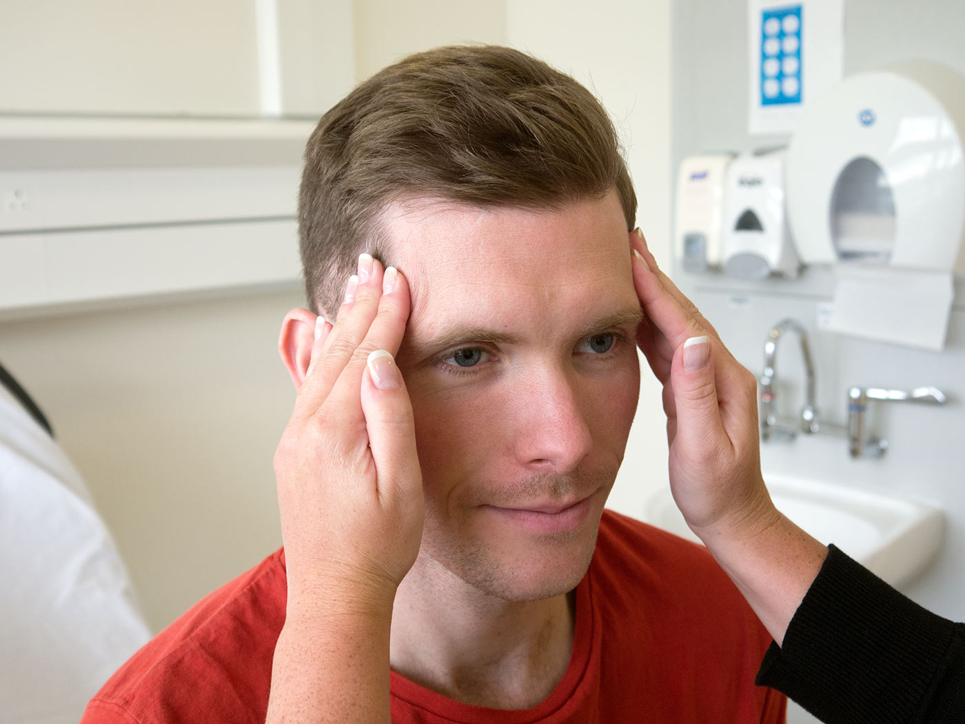 Cranial Nerve Examination — Medistudents