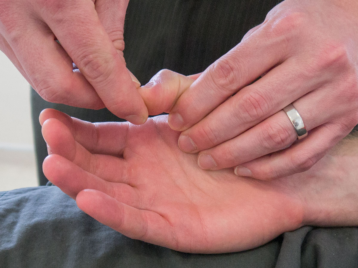 Upper Limb Neurological Examination — Medistudents