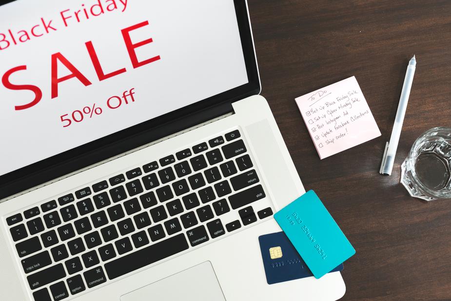 7 Examples of Sales Promotions from Online Stores [+Tips]