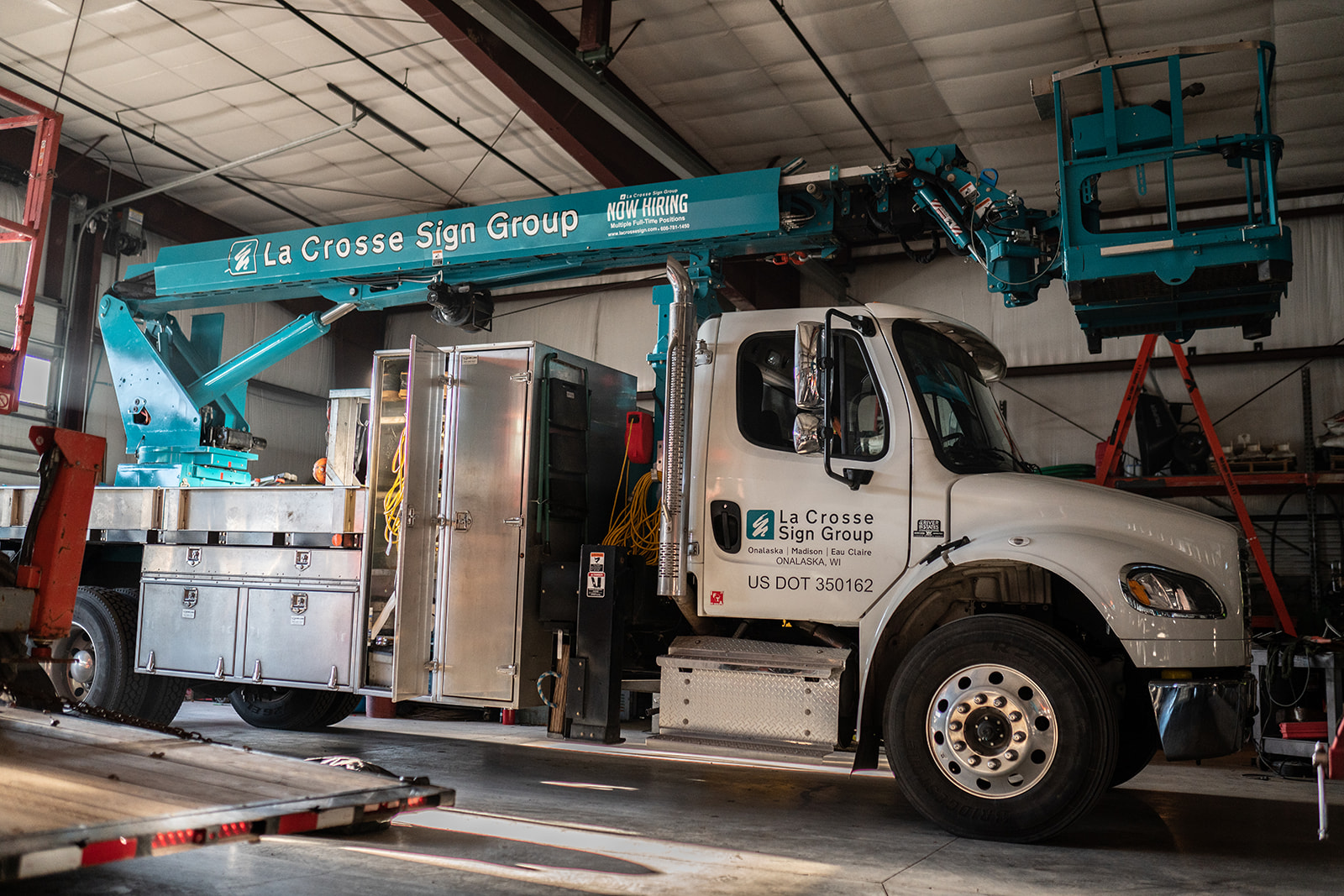 La Crosse Sign Group of Rochester | Rochester Sign Company, Rochester ...