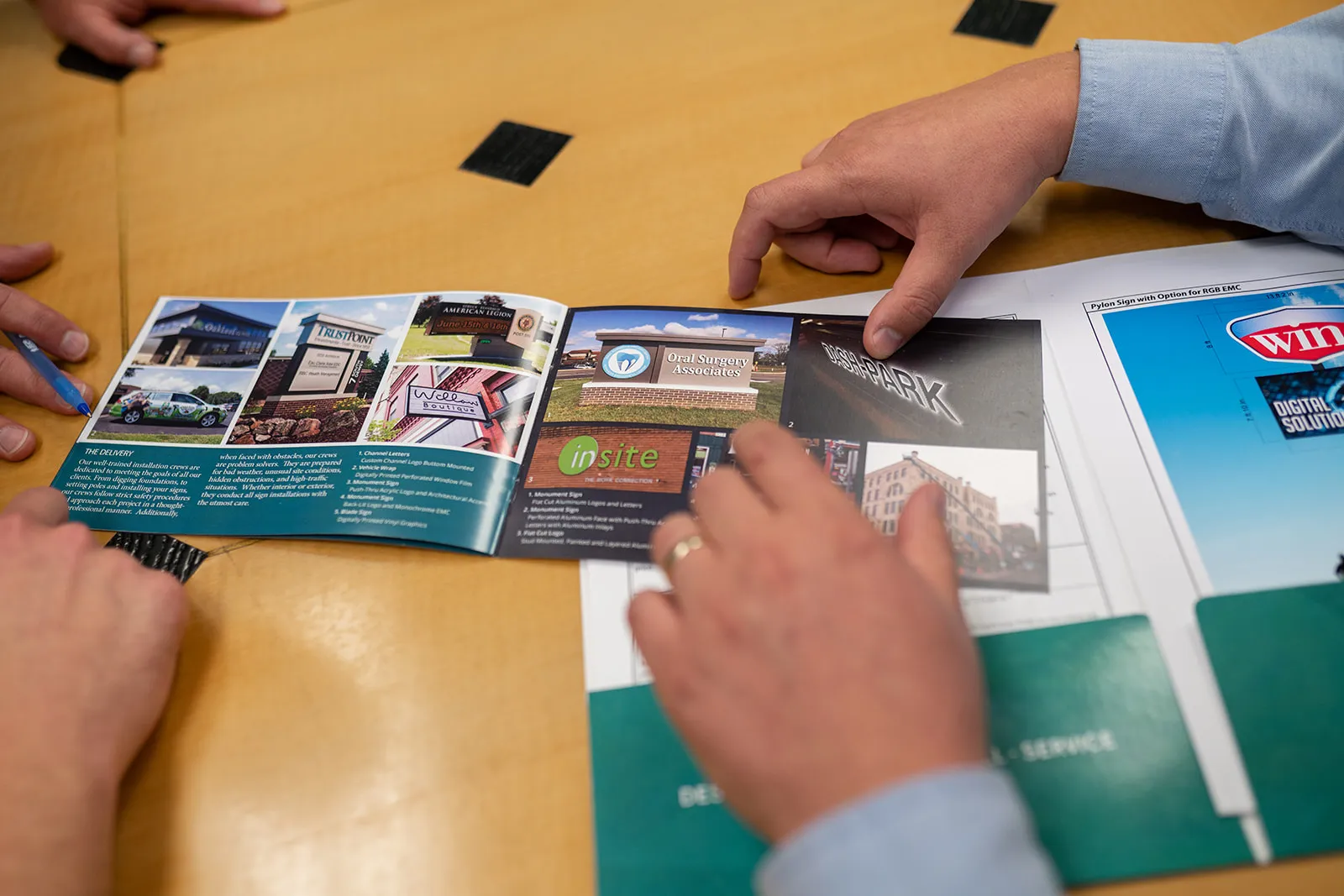 La Crosse Sign Group of Wisconsin Dells | Wisconsin Dells Custom Signs ...