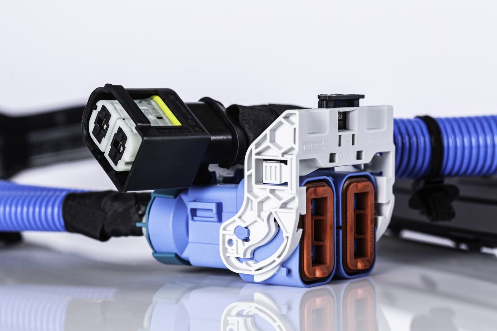 E-Systems | Lear Corporation