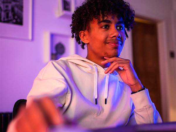 Bespoke virtual work experience for employers | Partner with Springpod