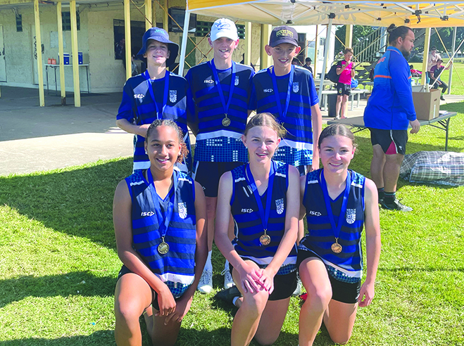 FAST MOVERS Fast 4 Mixed Touch Football Title Triumphs - Mackay ...