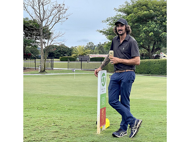 On The Whitsunday Green - Mackay Whitsunday LIfe