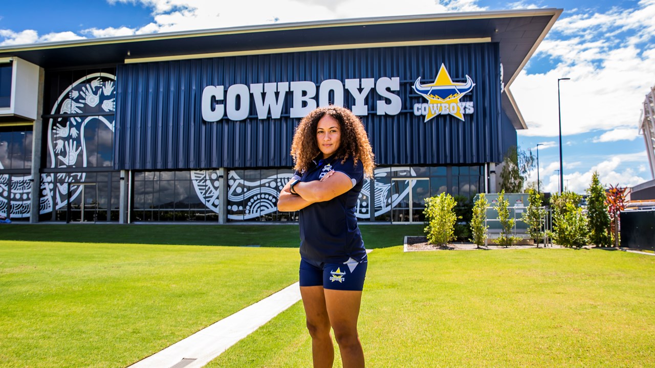 Power Signs For Cowboys - Mackay Whitsunday LIfe