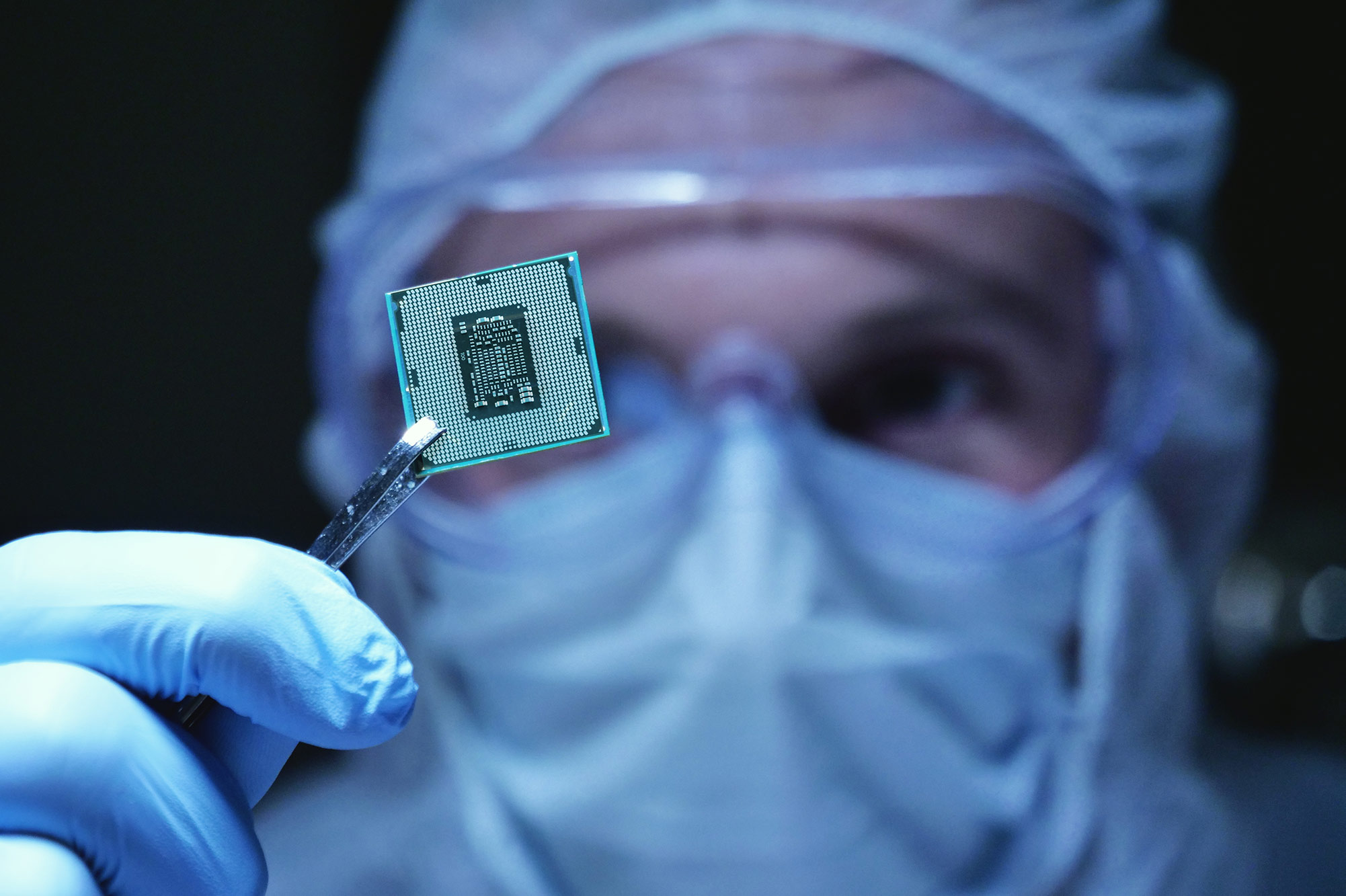 The New Dawn of Cancer Diagnosis and Treatment with Biochip Technology ...
