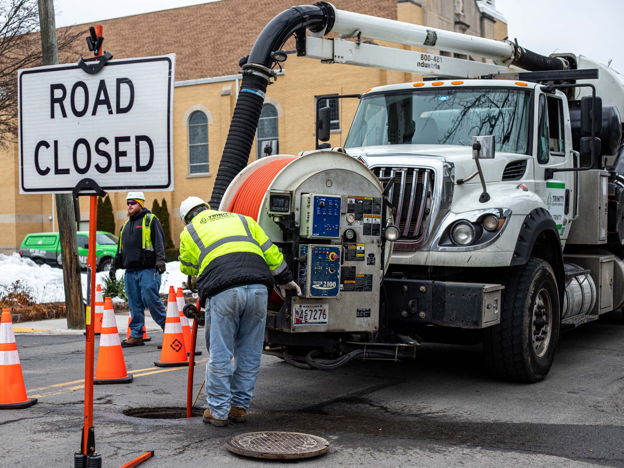 Flush Out Sewer Clog, Buildup: Hydro Jetting