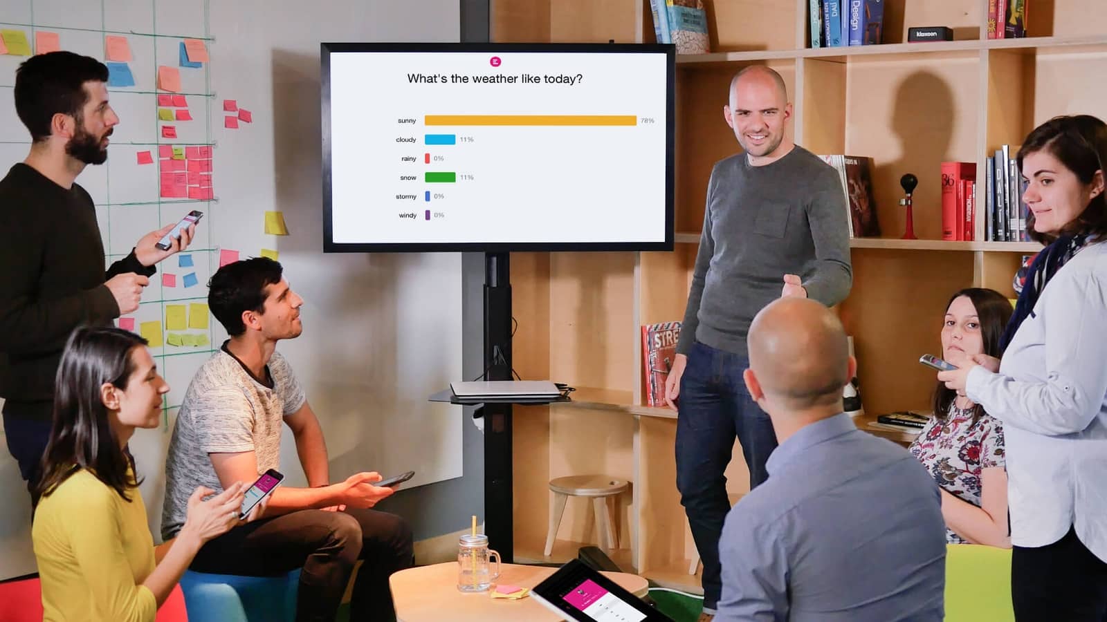Icebreaker: activities to get to know the group - Templates | Klaxoon ...