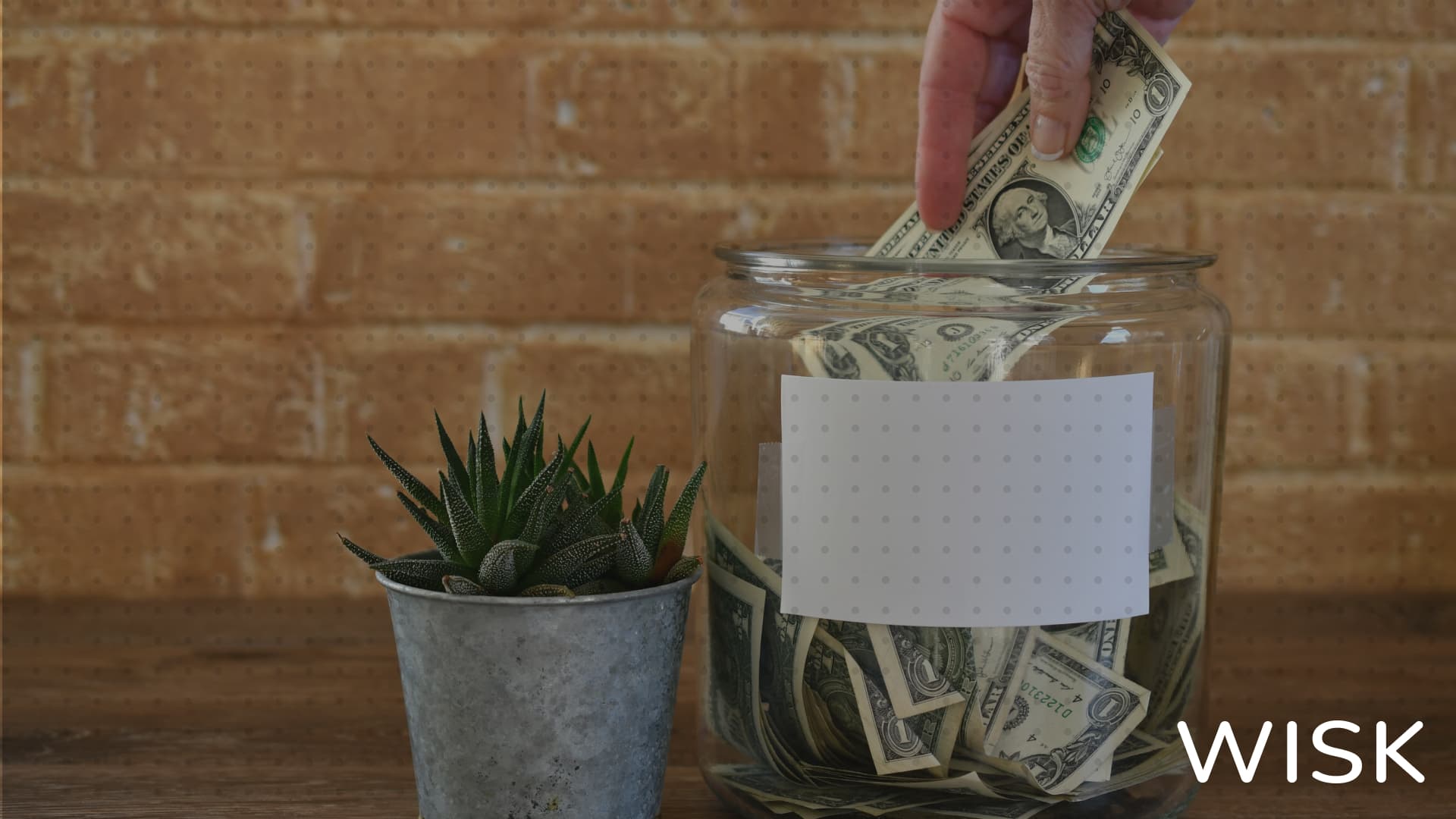 Understanding Restaurant Tipping: Guidelines for Tip Jars, Service Fees ...