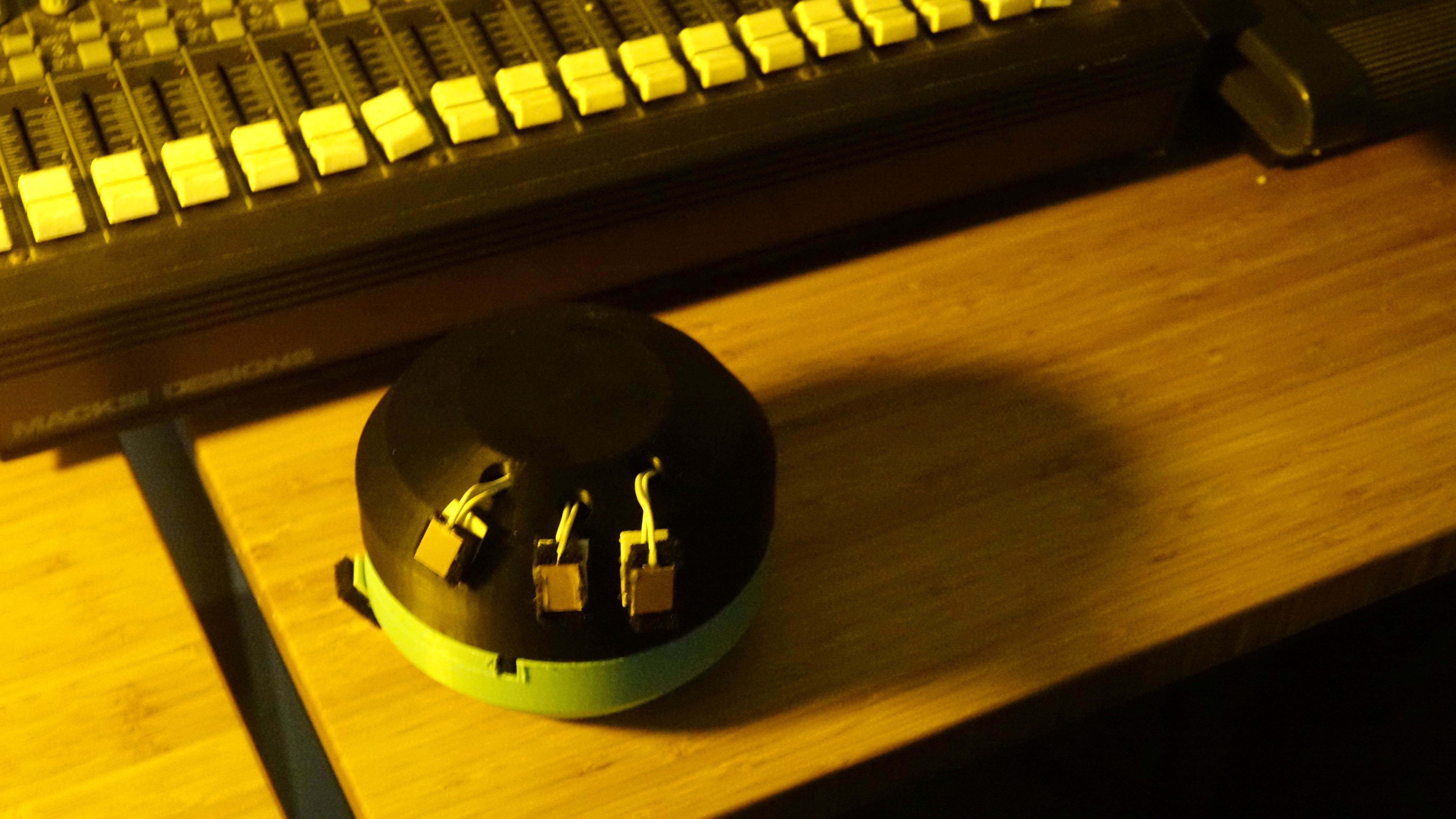 Digital Finger Pan // Synthesizer by John Lettang + Chad Tobin + Zander ...