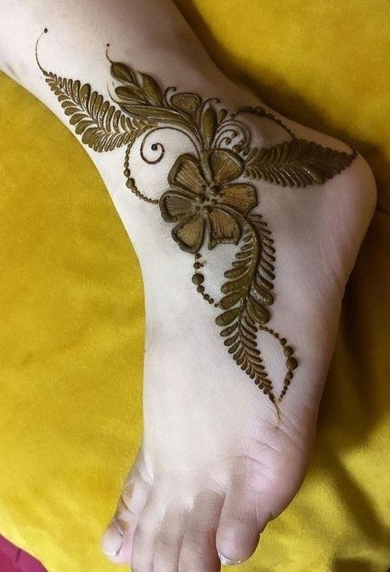Simple Henna Designs For Legs
