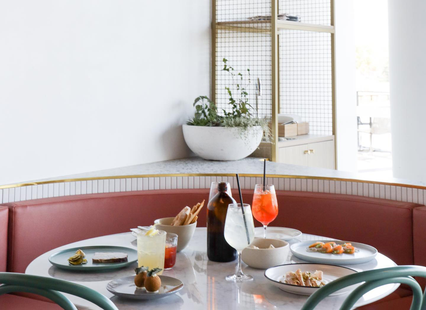 KIN Eatery & Bar – Springlake Shopping Centre