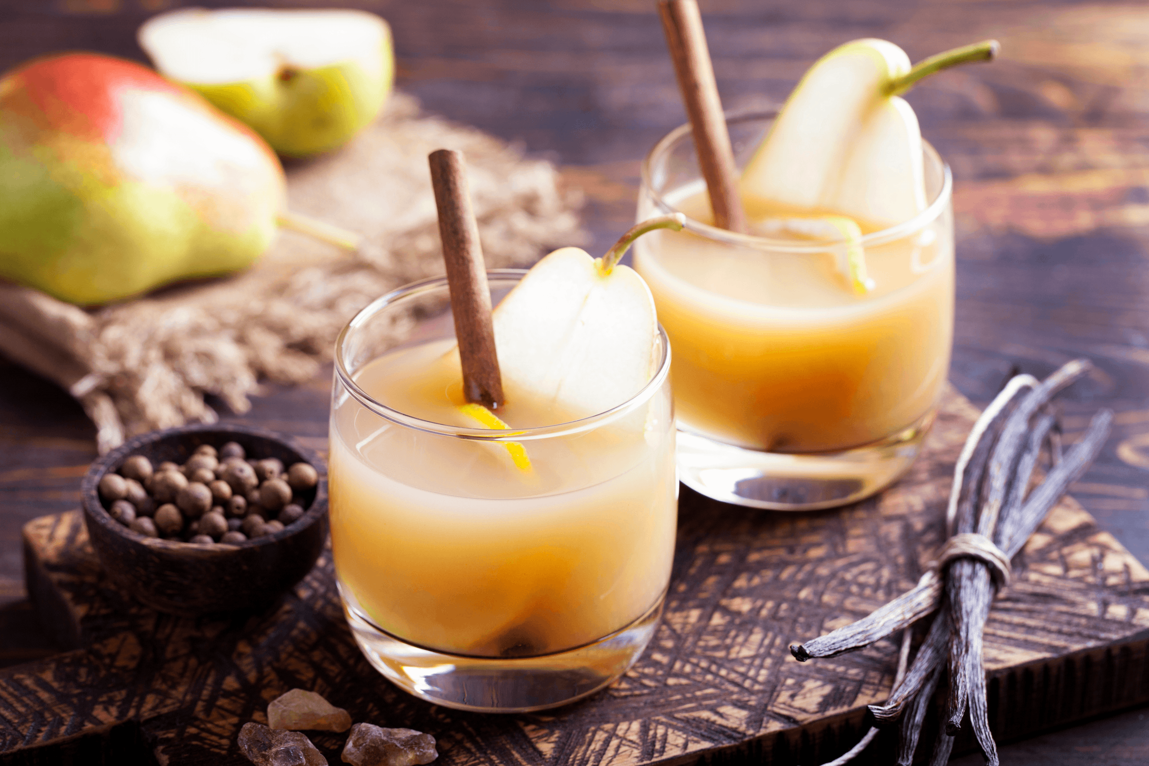 Bebida de Pera y Limón para el Verano