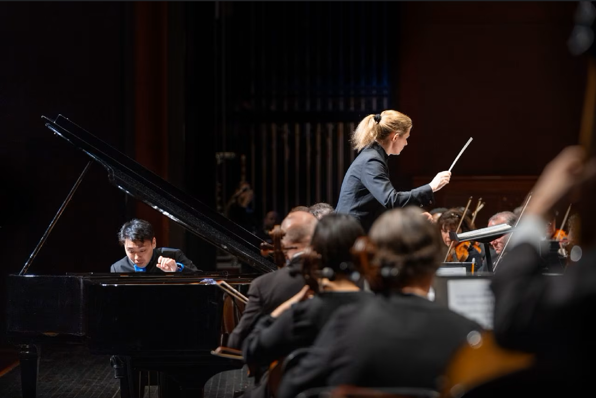 Rave review for Gemma New’s return to the New Jersey Symphony