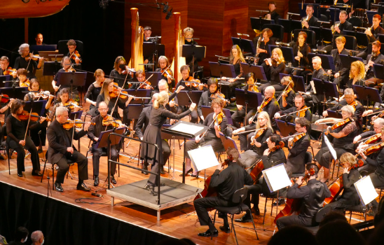 Top praise for Gemma New’s New Zealand Symphony Orchestra “Poem of ...