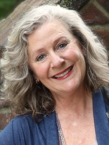 Julie Baker's Instagram, Twitter & Facebook on IDCrawl