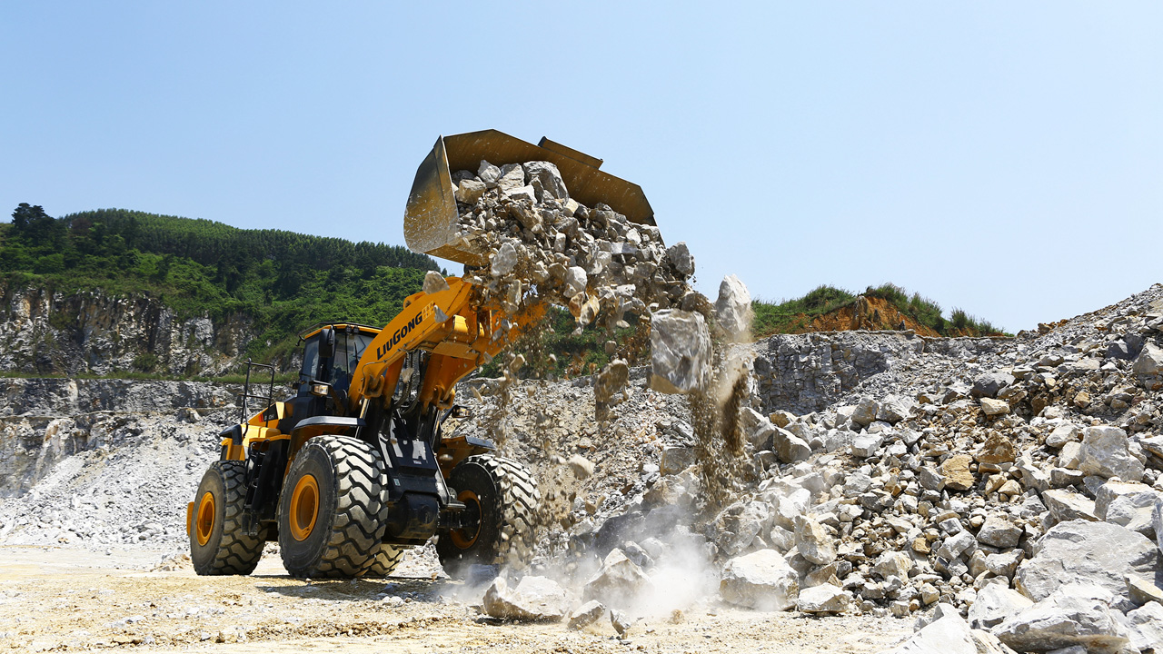 Our Equipment | D&H Equipment