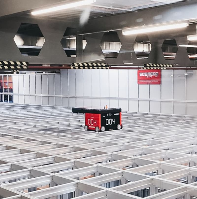 Retail Warehouse Automation and Robots | AutoStore