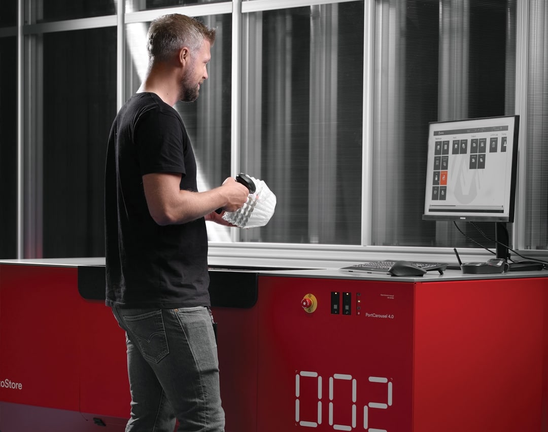 CarouselPort™ | AutoStore Warehouse Workstations