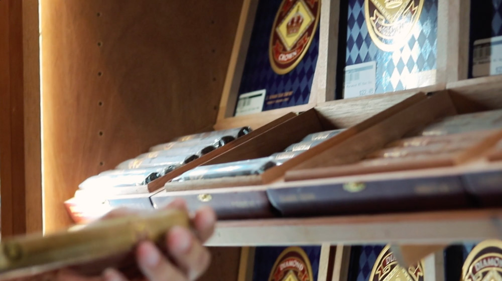 About Cigar Life