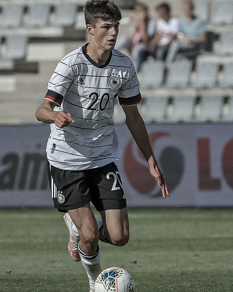 Tonsser - UNLOCK YOUR POTENTIAL