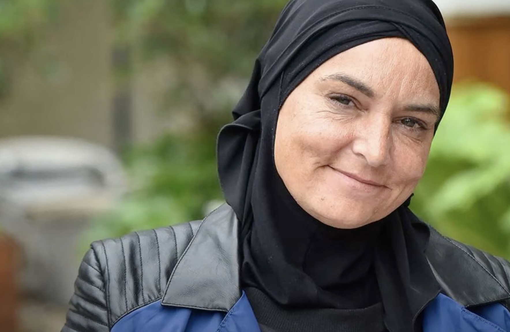 Sinead O'Connor: Muslims lead tribute to singer who converted to Islam