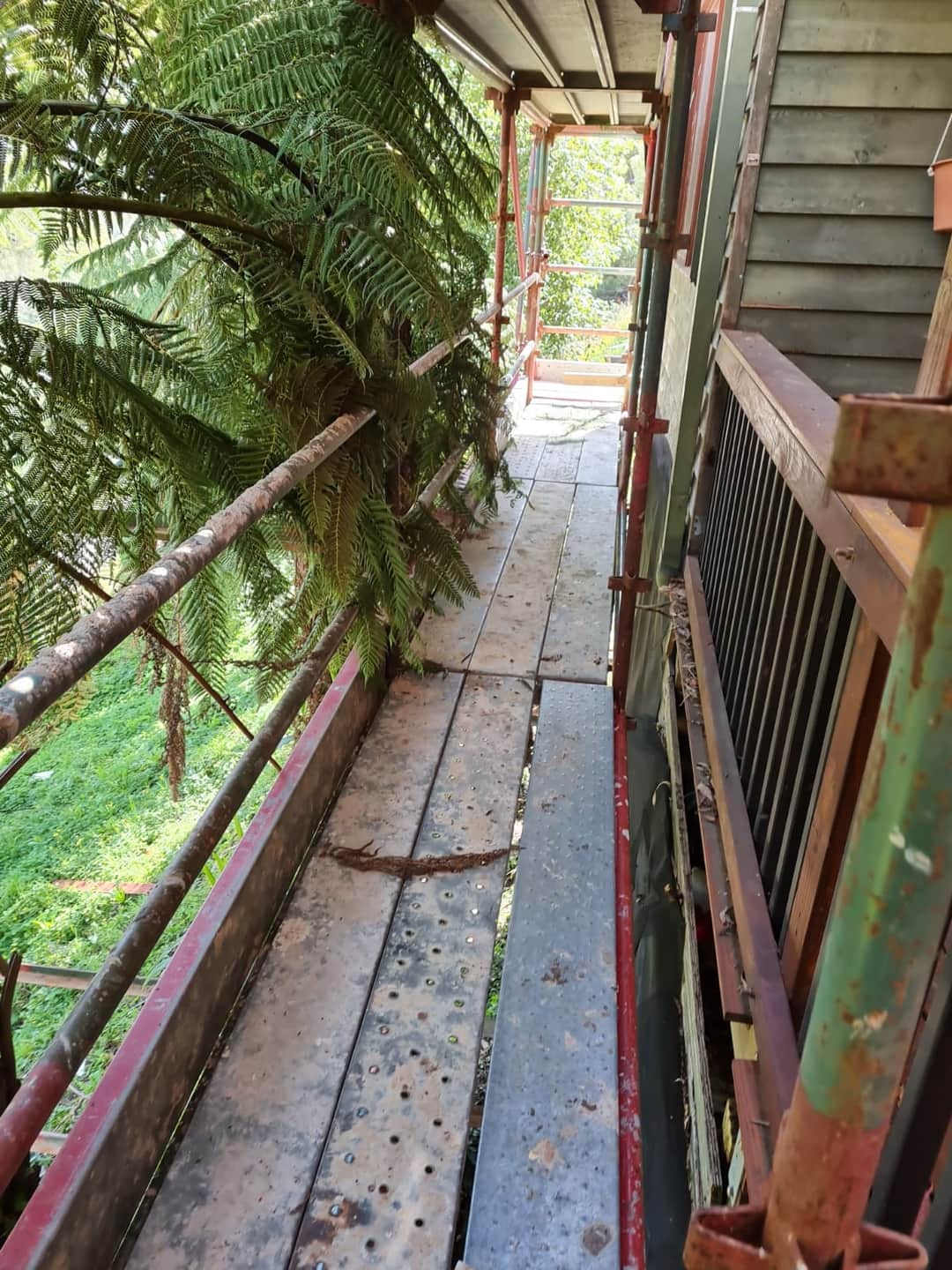 Tight Area Scaffolding – Alltrade Scaffolding