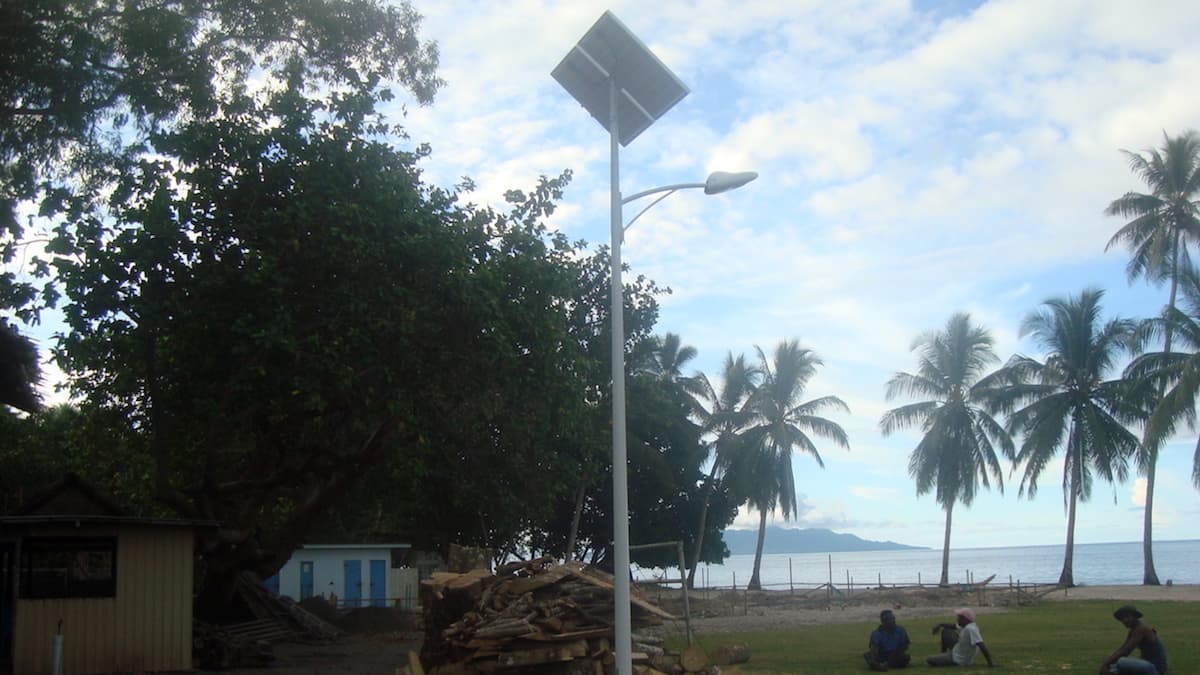 35 watts solar street lights in Honiara of Solomon Islands