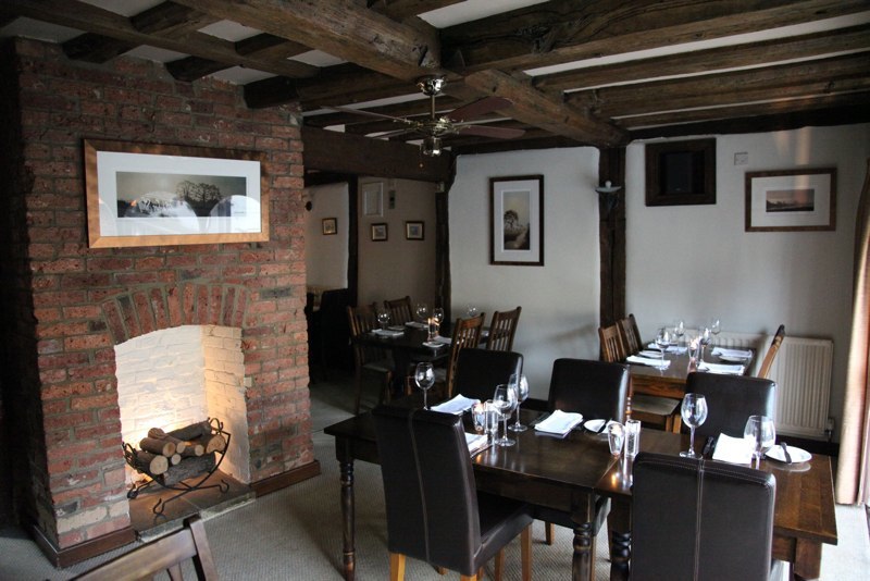 Lamplight - Discover Ashbourne