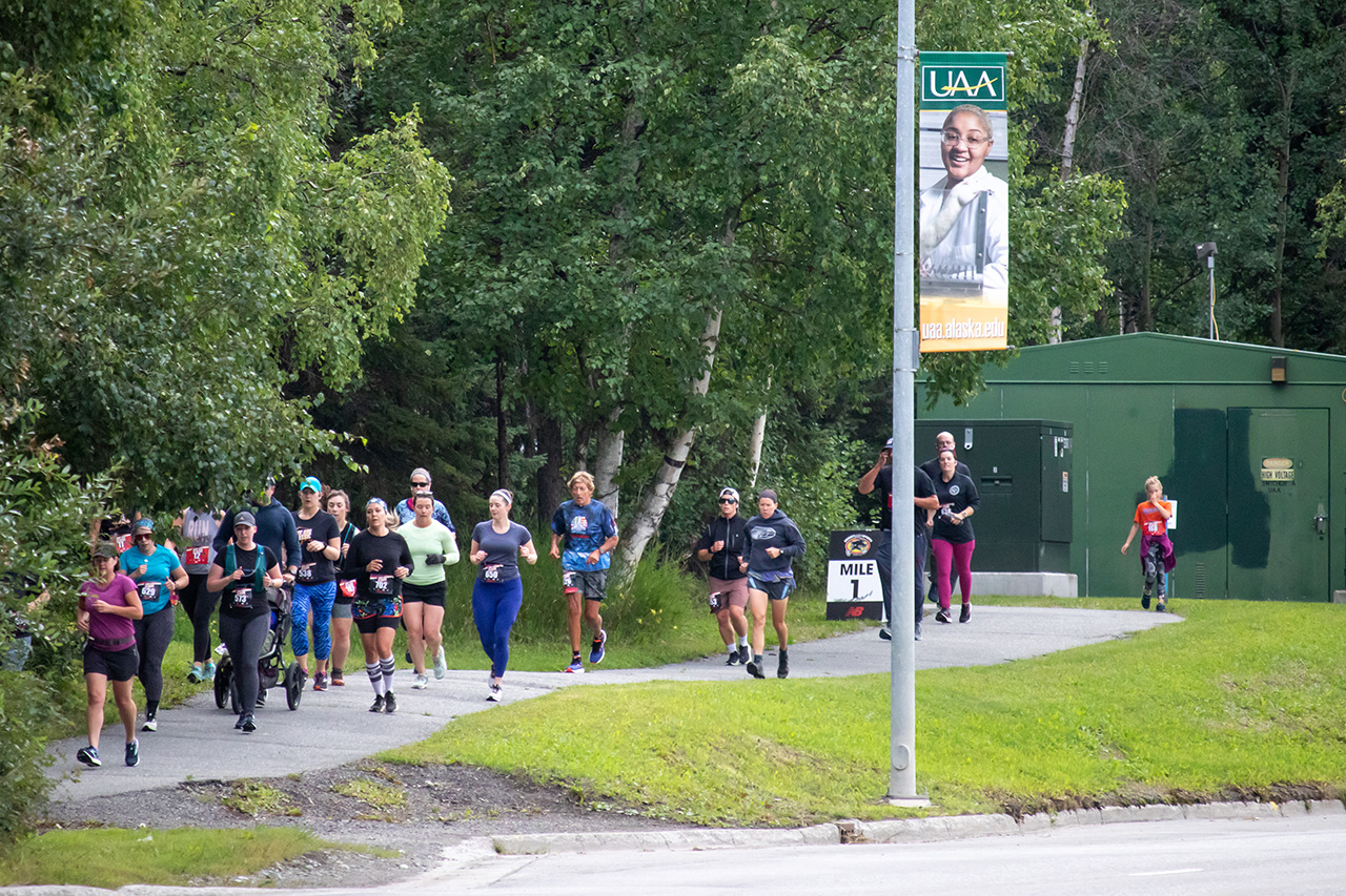 Over 400 runners turnout for the Alaska Distance Classic