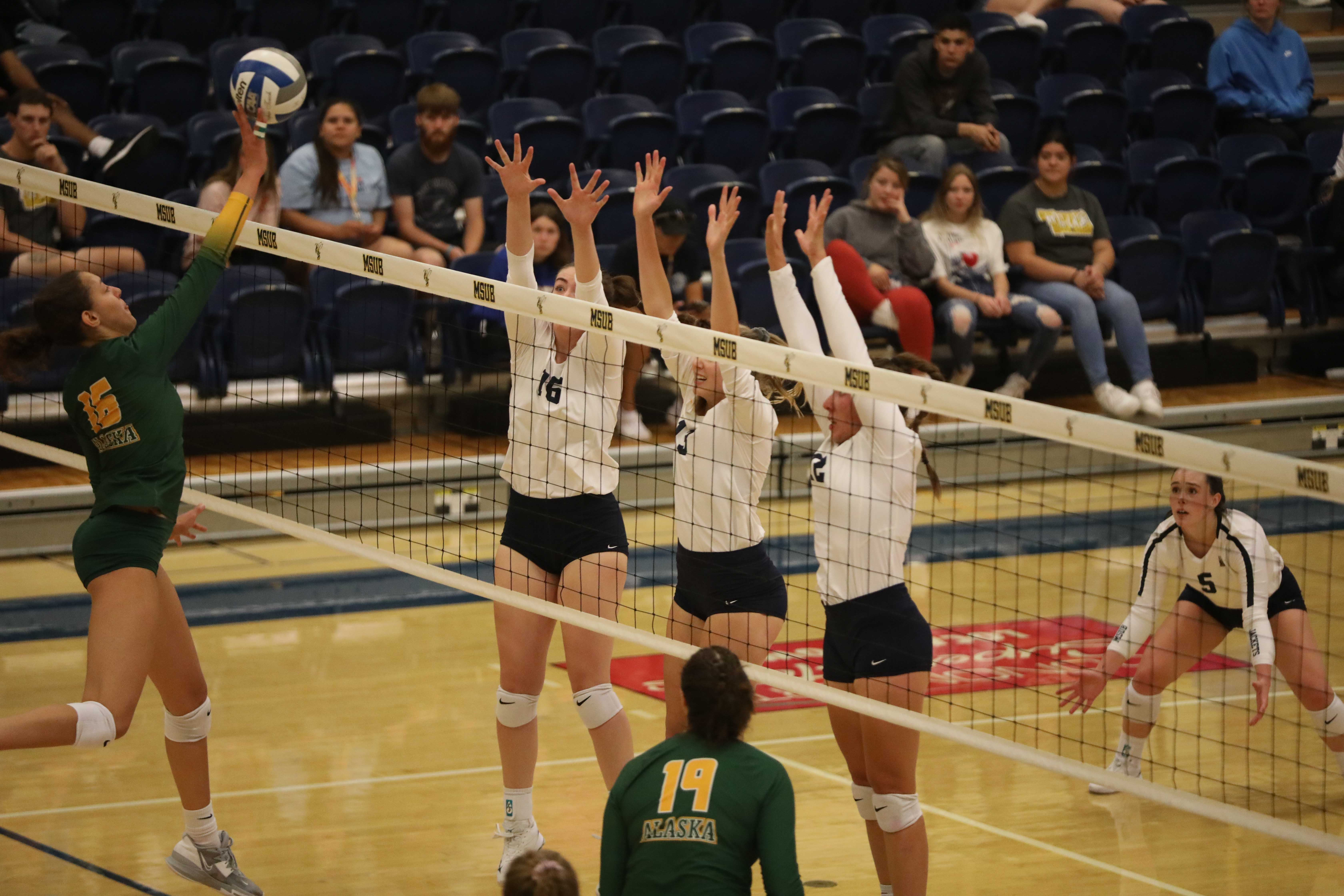 Seawolves volleyball fights to stay undefeated in GNAC conference after a close game against ...