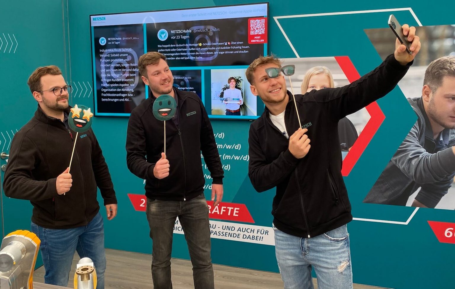 12 Innovative Trade Show Booth Ideas to Captivate and Engage Attendees