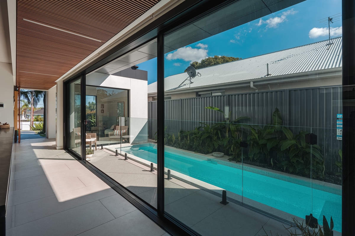 Cronulla Residence | Glazed Co. Sydney's Frameless Glass Fencing ...