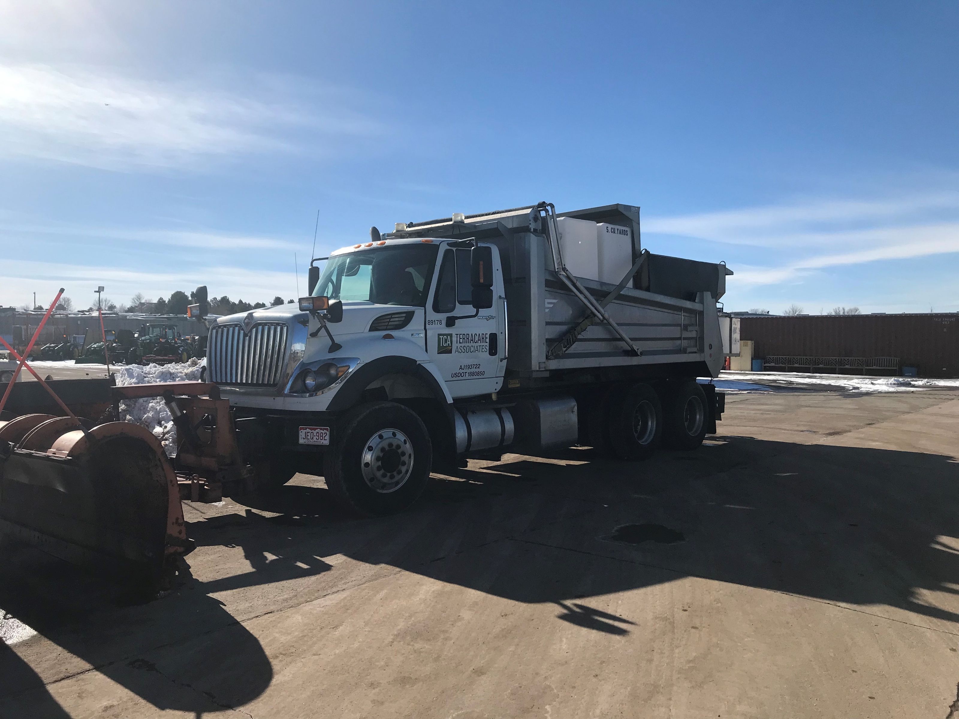 Jobs in Landscaping | Monarch Landscape Companies