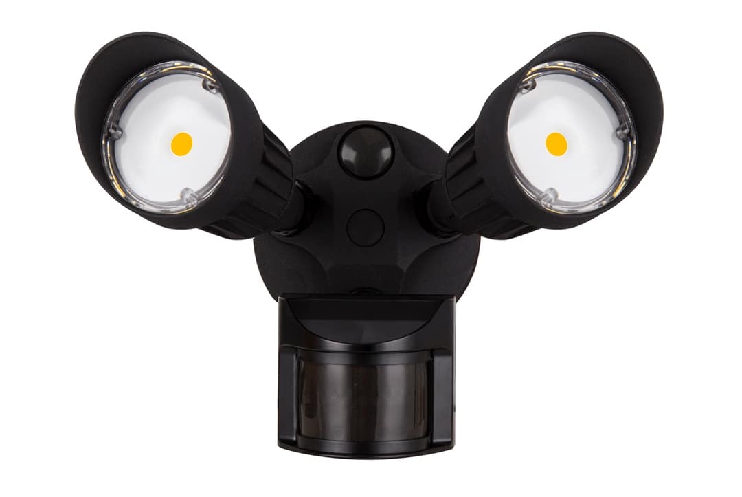 GE GE Evolve LED EFH1 Flood Light | Commercial Lighting