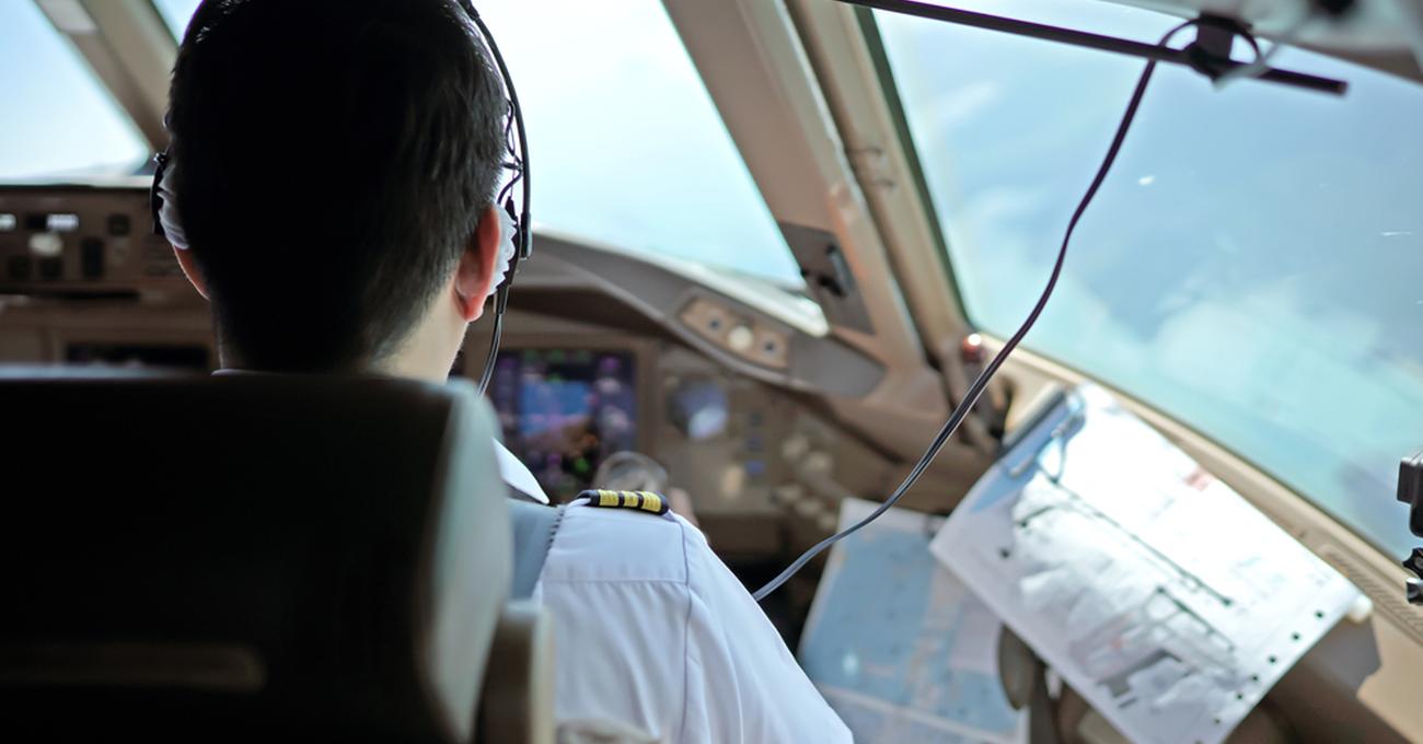 Where Do Pilots Get Weather Information? | SkyTough