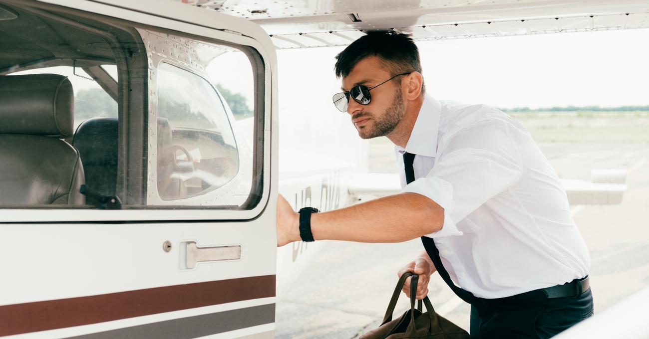 Scared Of Taking Off In A Plane: How To Fly Without Fear | SkyTough