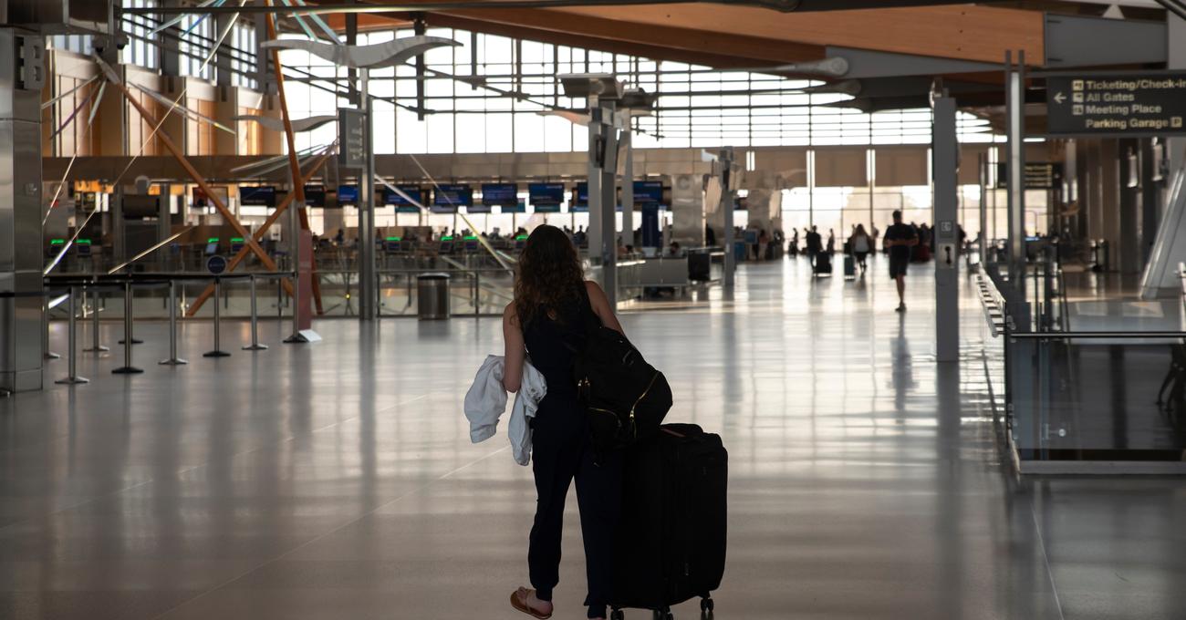 How Early Is Too Early To Get To The Airport? | SkyTough