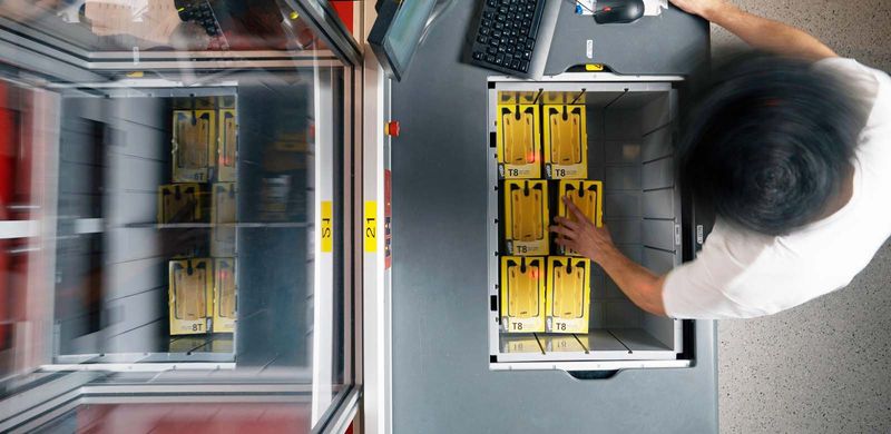 World's Fastest AS/RS | 4x Space and 99.7% Uptime | AutoStore