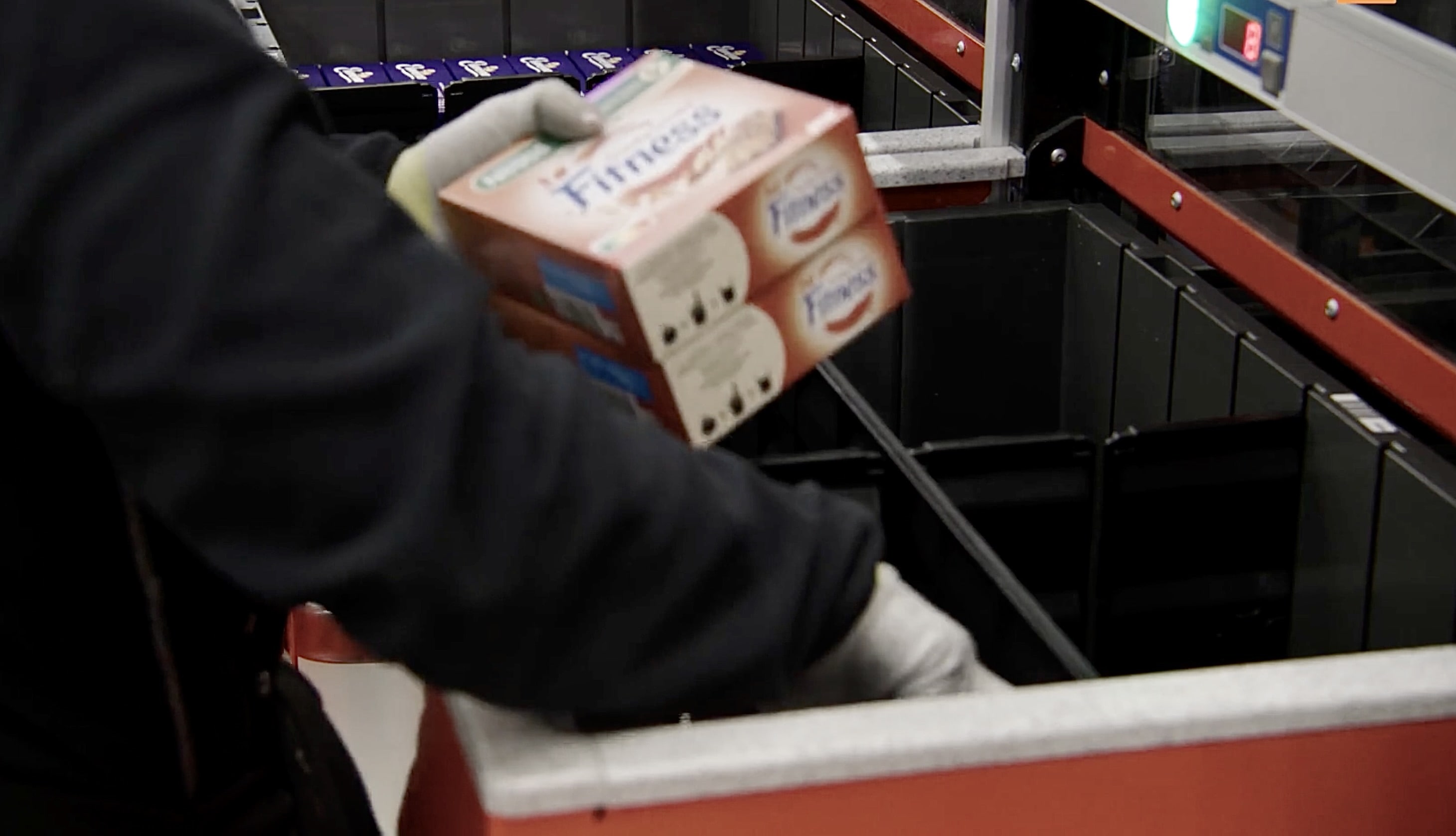 Kesko’s Capacity-Doubling MFC Automation for Online Grocery