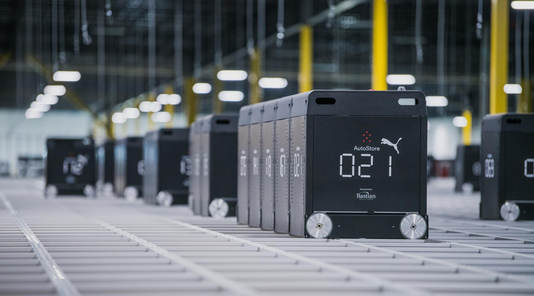 Retail Warehouse: Benefits & Optimization | AutoStore Guide
