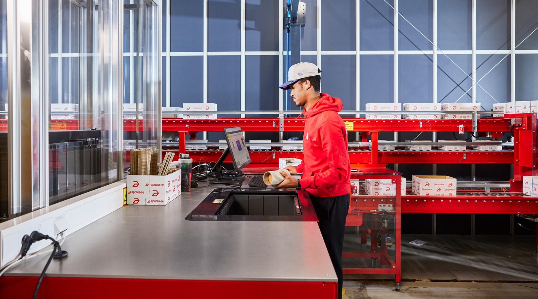 Efficient Warehouse Packing Stations: A Step-by-Step Guide