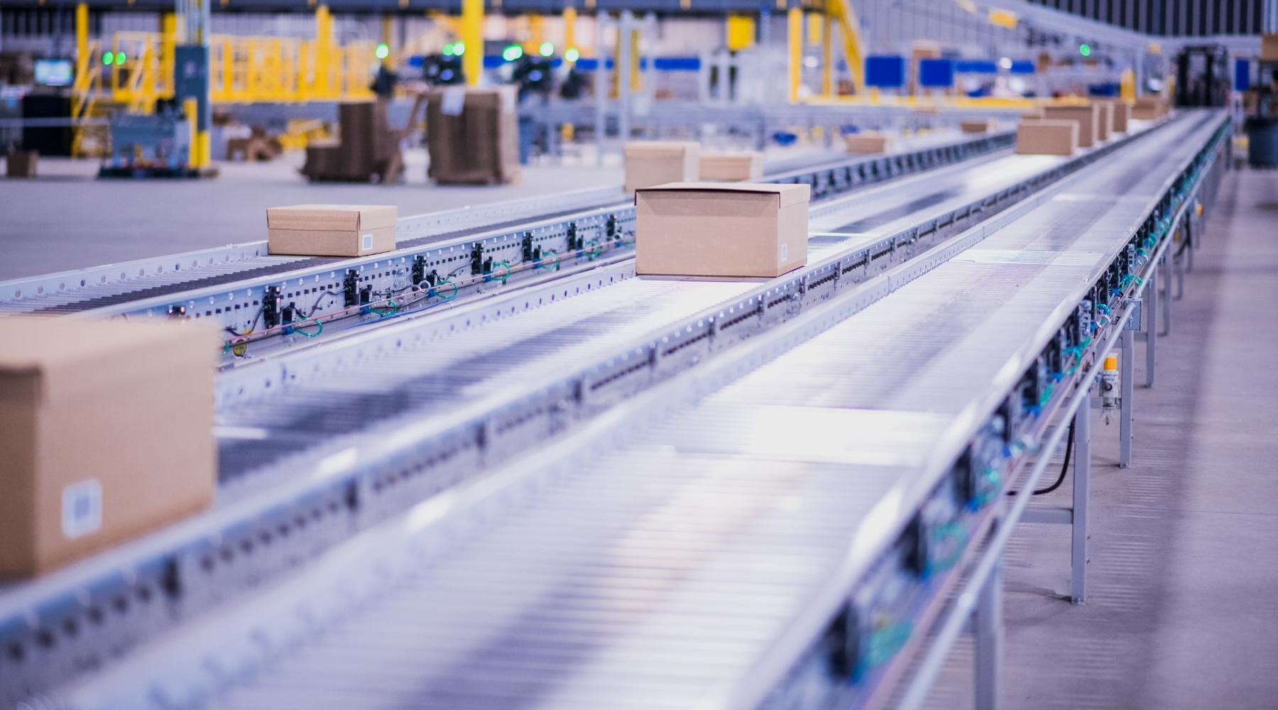 7 Types of Robots in Warehousing: AutoStore & Beyond