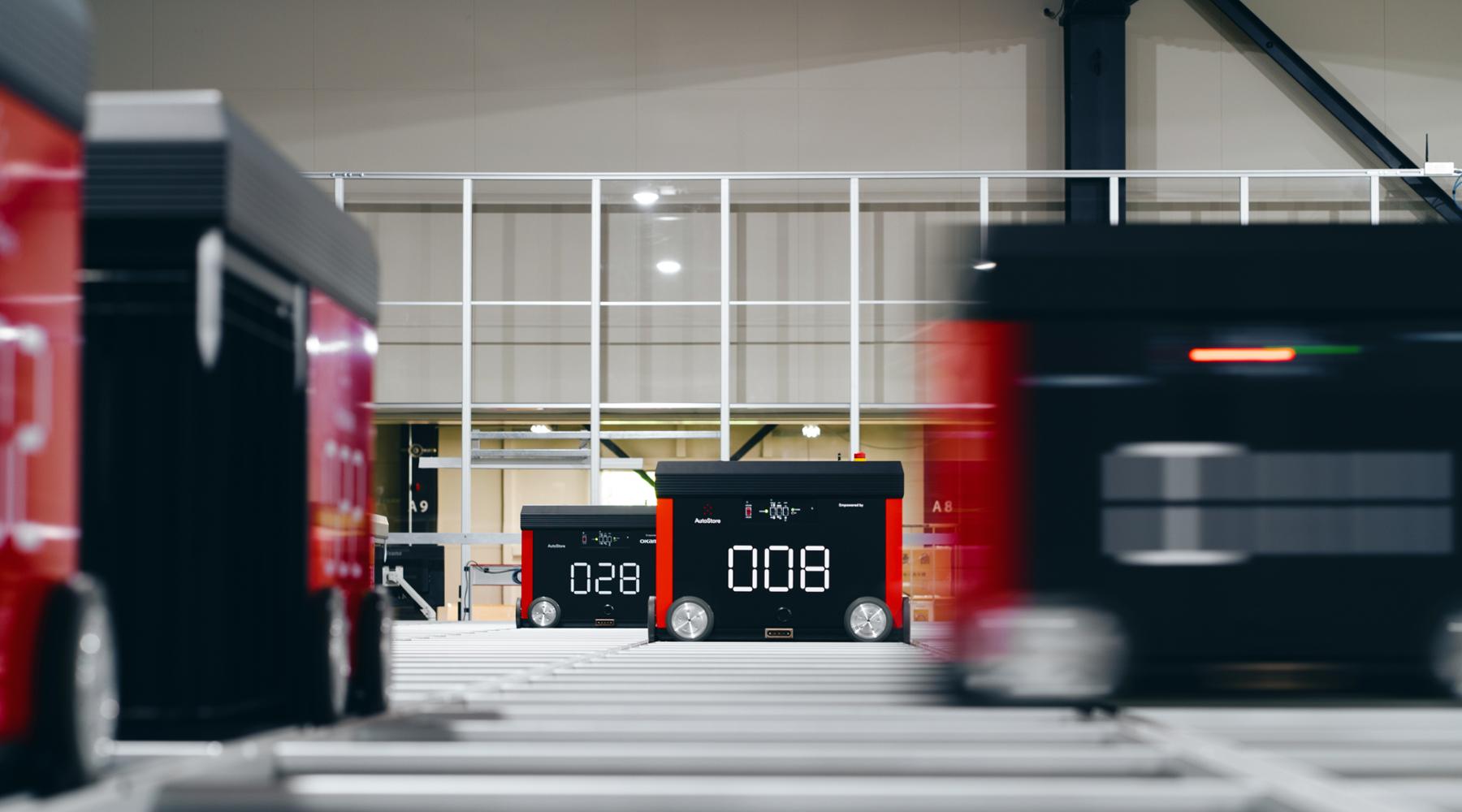 7 Types of Robots in Warehousing: AutoStore & Beyond