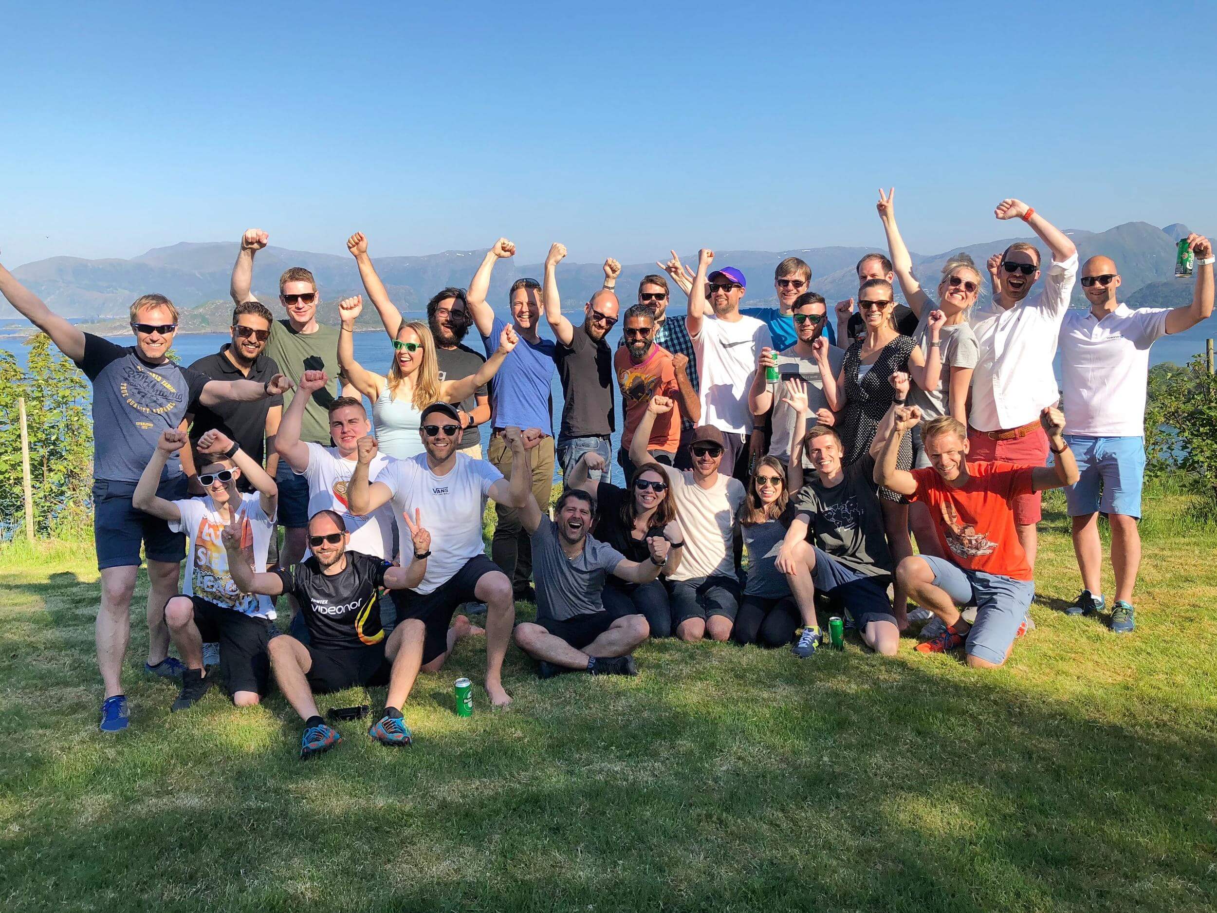 37 Engaging indoor team building activities & games for work | Surf Office